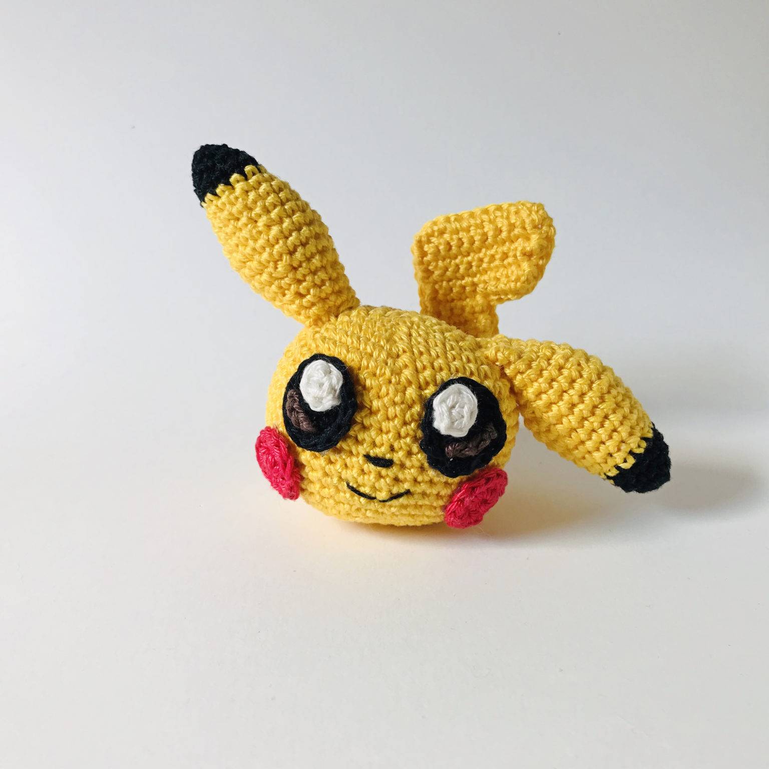 Consulter le patron de la Pika ball - My Rainbow Crochet