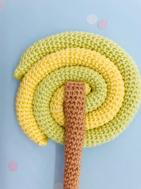 Crochet Lollipop 🍭- Free Crochet Pattern - My Rainbow Crochet