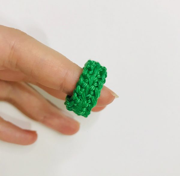 Crochet Flower ring - Free crochet pattern - My Rainbow Crochet