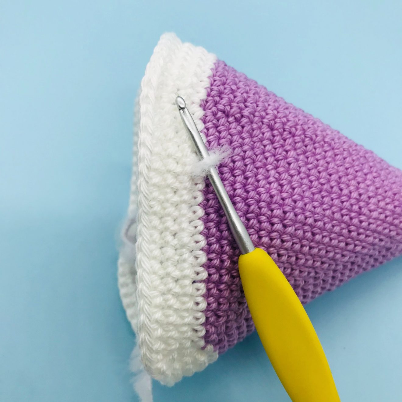 Party Hat - Free crochet pattern - My Rainbow Crochet