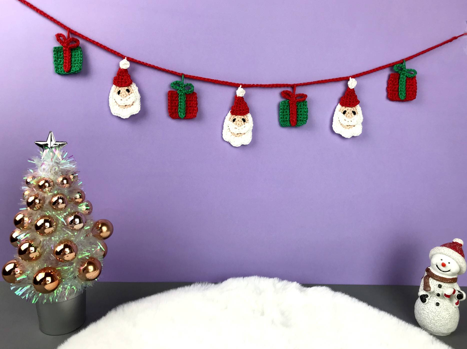 Santa Claus Garland - Pattern - My Rainbow Crochet