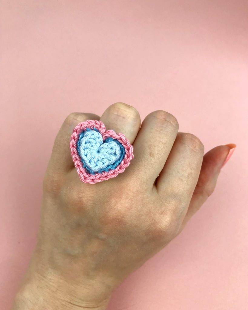Heart Ring - Crochet pattern jewelry - My Rainbow Crochet