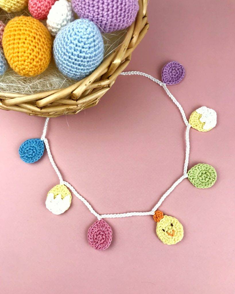 Easter Garland - Crochet pattern decoration - My Rainbow Crochet