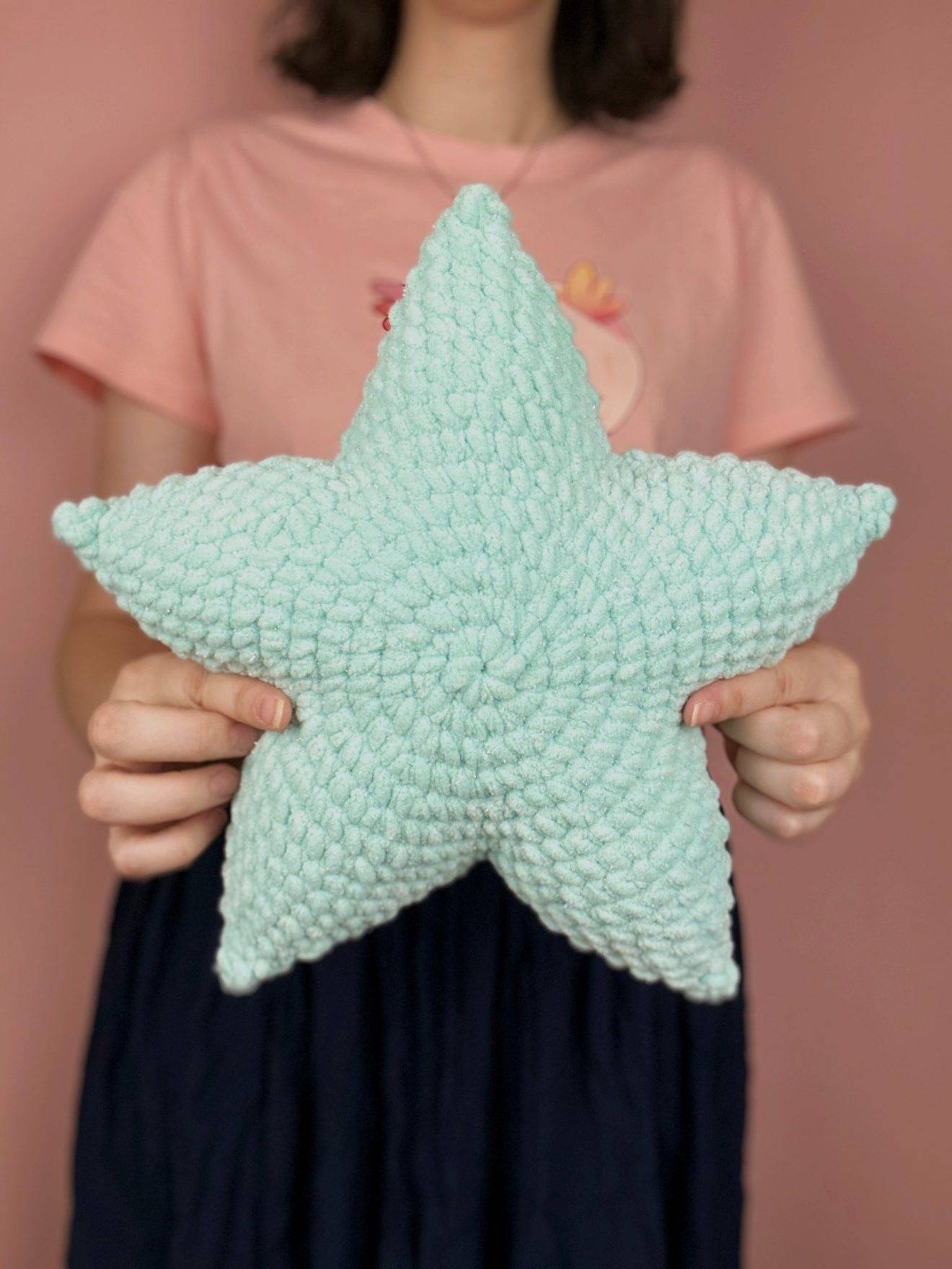 Starfish pillow - Free crochet pattern - My Rainbow Crochet